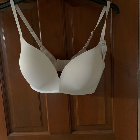 Maidenform | Intimates & Sleepwear | Maidenform Wireless Natural Lift ...